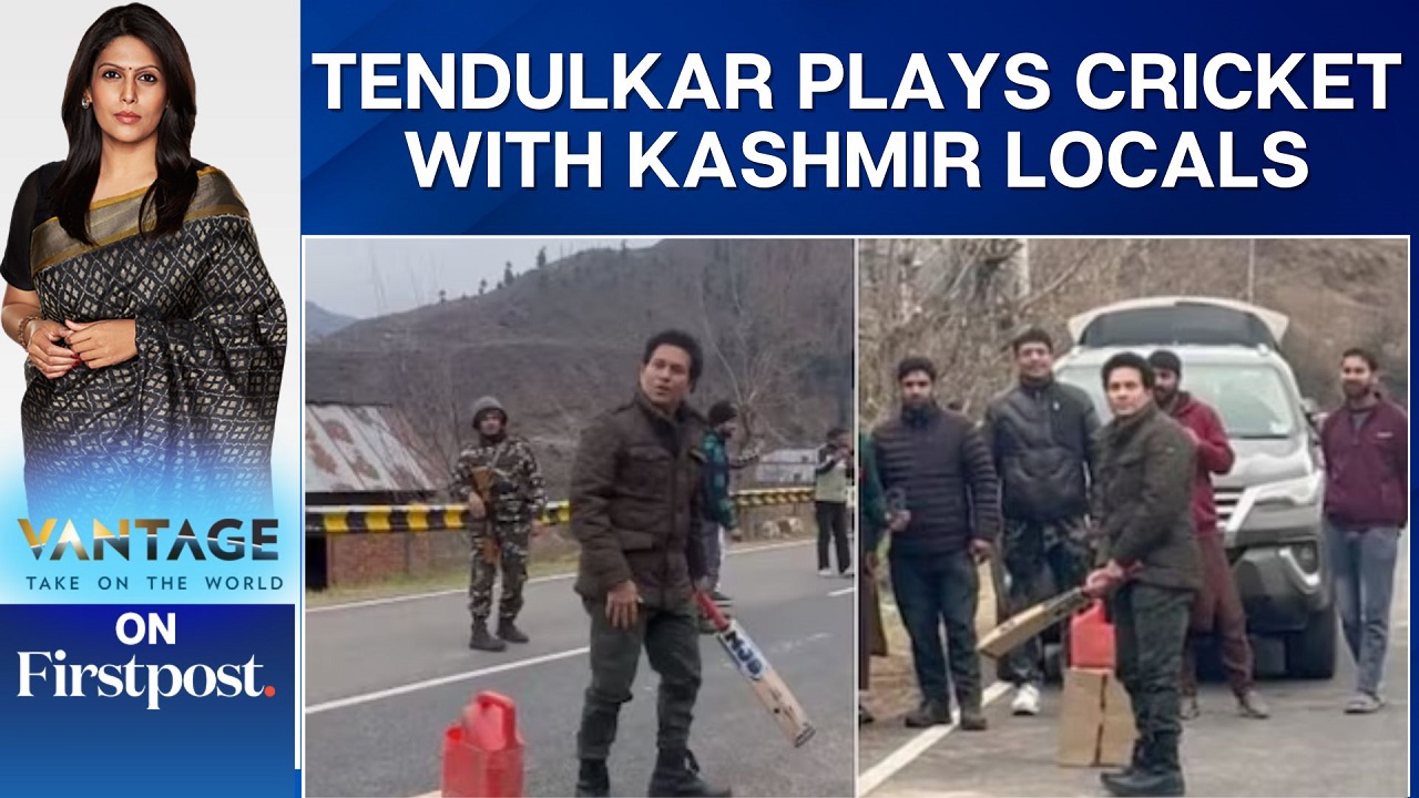 Sachin Tendulkar Spotted Playing Gully Cricket in Kashmir