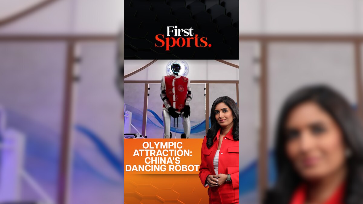 Winter Olympics: Dancing Robot at China House Steals The Show | First ...